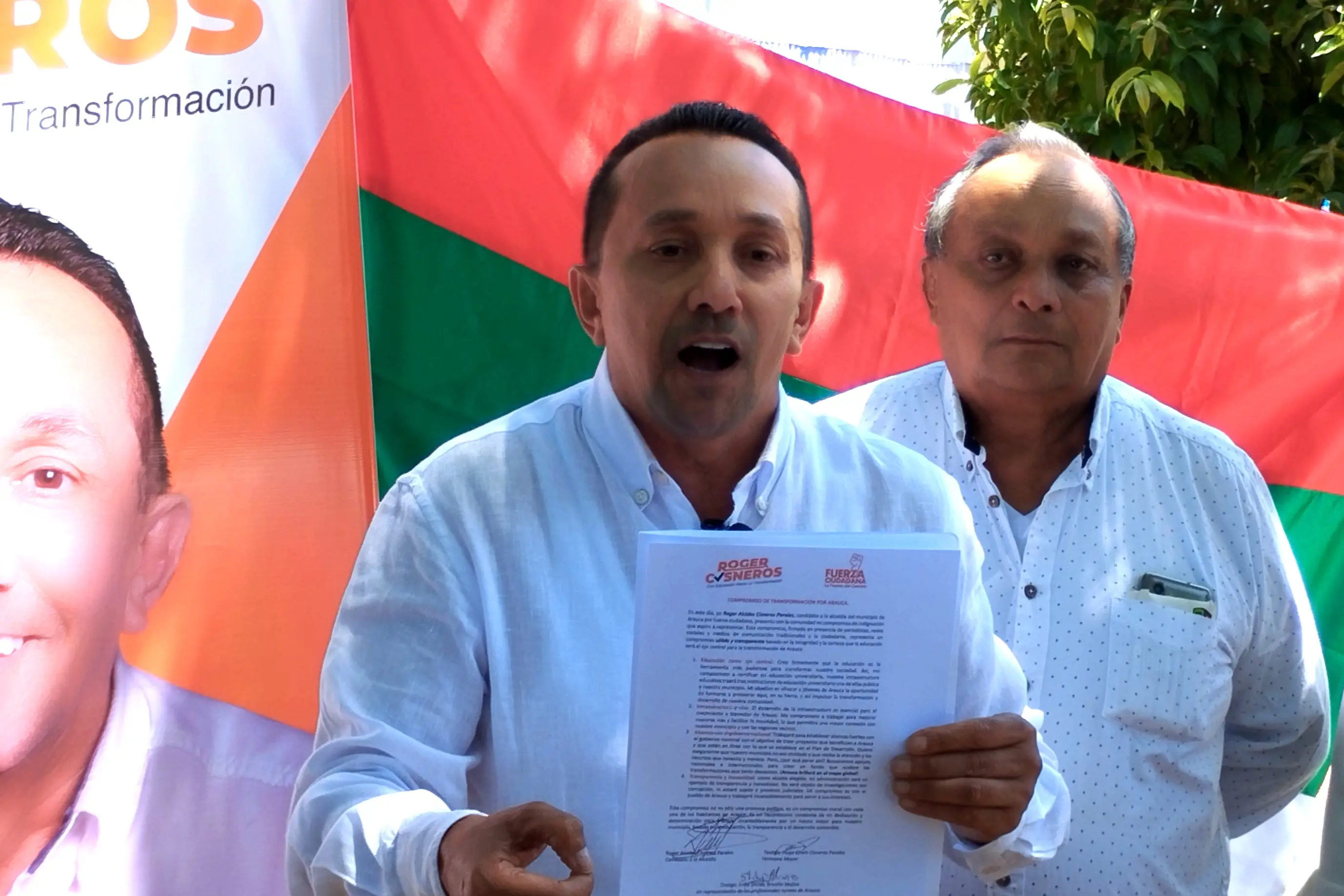 Abogando por la educación, Roger Cisneros, se lanza a la Alcaldía de ...